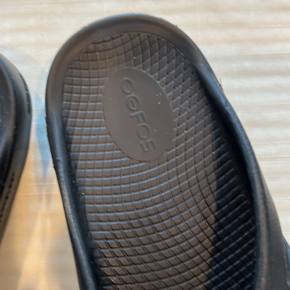 Oofos Original Recovery Free Feet Flip Flops - Gem